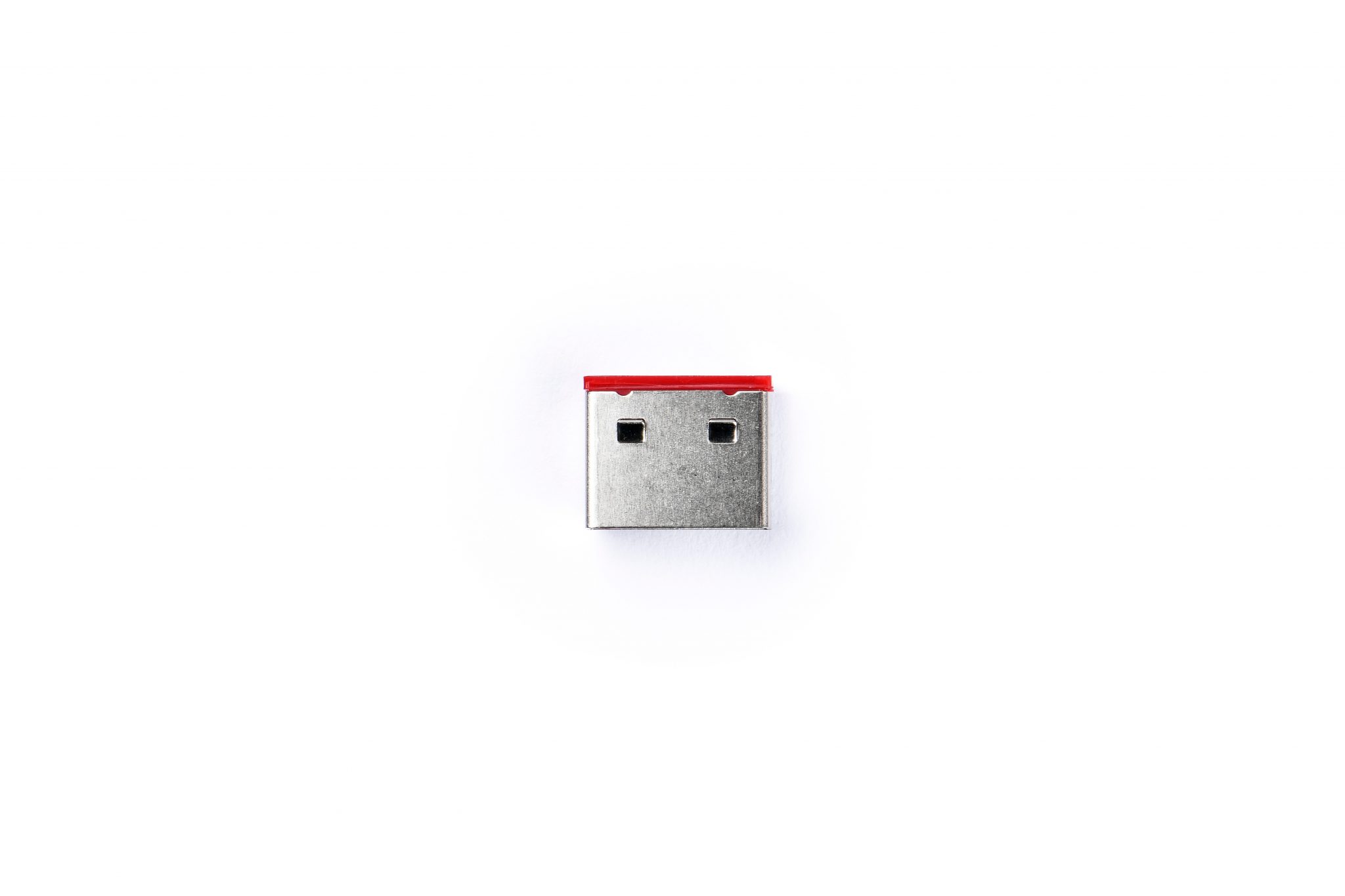 USB Closing Lock - Physical Cybersecurity Solutions in Dubai | Smartkeeper